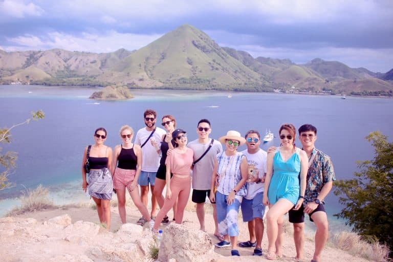 Paket Tour Labuan Bajo 2024 - Sailing Komodo